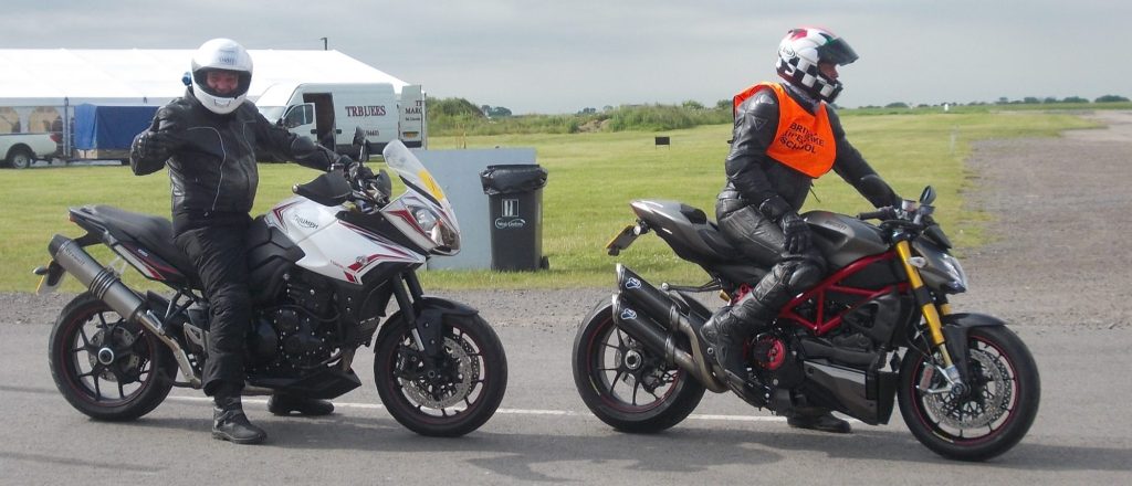 British Superbike School – On-track ACU accedited motorcycle training ...