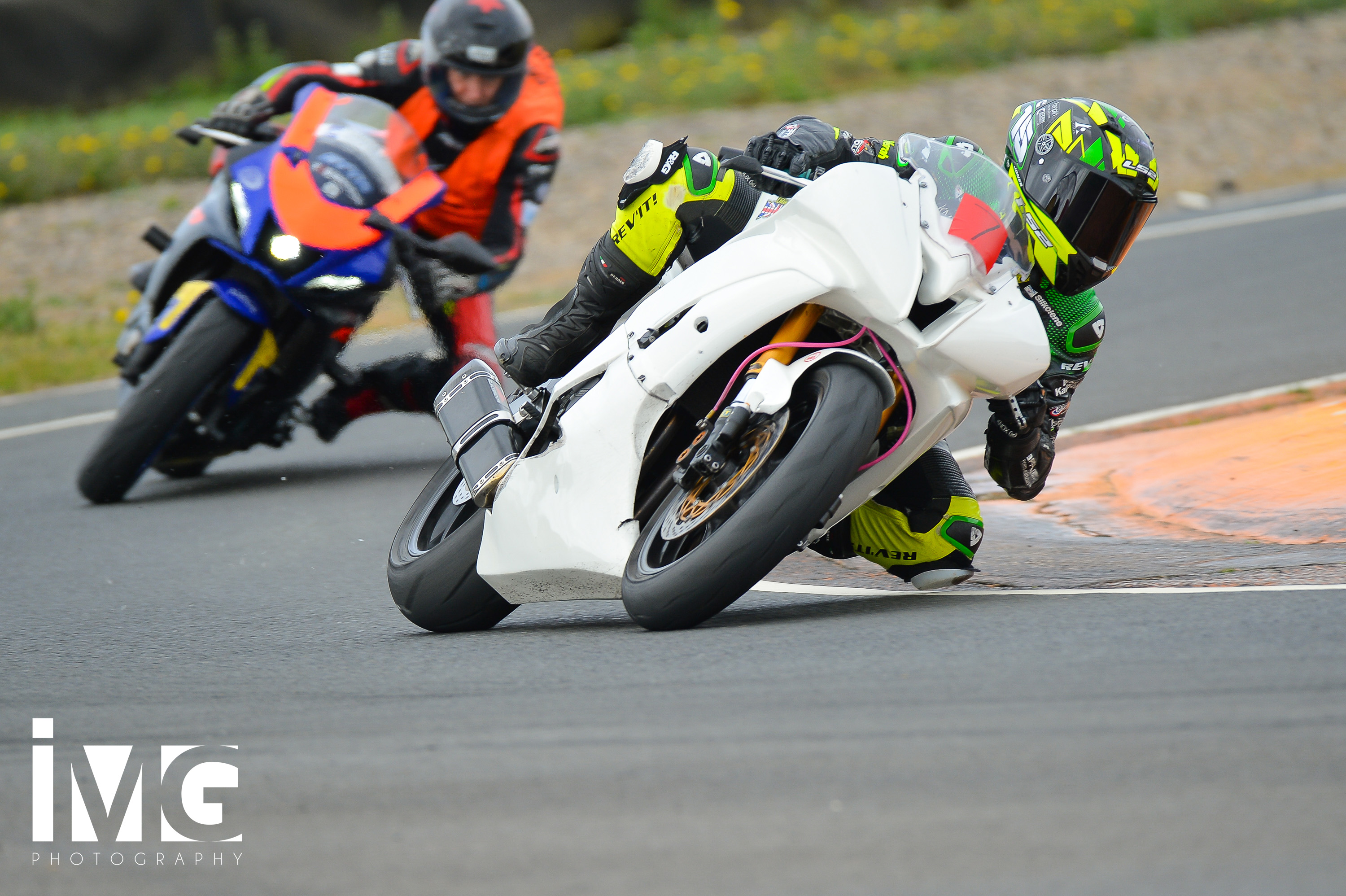 British Superbike School – On-track ACU accedited motorcycle training ...